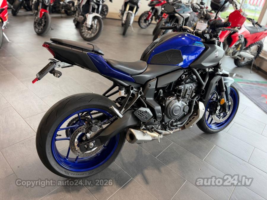 Blue Yamaha MT 07 2025 in Tallinn, with an engine capacity of 0.69 L and mileage of 5 thousand km for 7190 €, photo 4 on AUTOMOTO.COM.LV