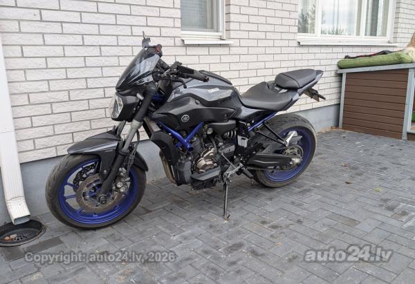 Grey Yamaha MT 07 2014 in Tallinn, with an engine capacity of 0.69 L and mileage of 24 thousand km for 4495 €, photo 2 on AUTOMOTO.COM.LV