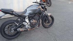 Grey Yamaha MT 07 2015 in Panevezys, with an engine capacity of 0.70 L and mileage of 40 thousand km for 4200 €, photo 2 on AUTOMOTO.COM.LV