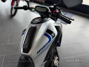 Серый Ямаха MT 07 2016 в Таллин, объемом двигателя 0.69 л и пробегом 21 тыс. км за 5490 €, фото 5 на AUTOMOTO.COM.LV