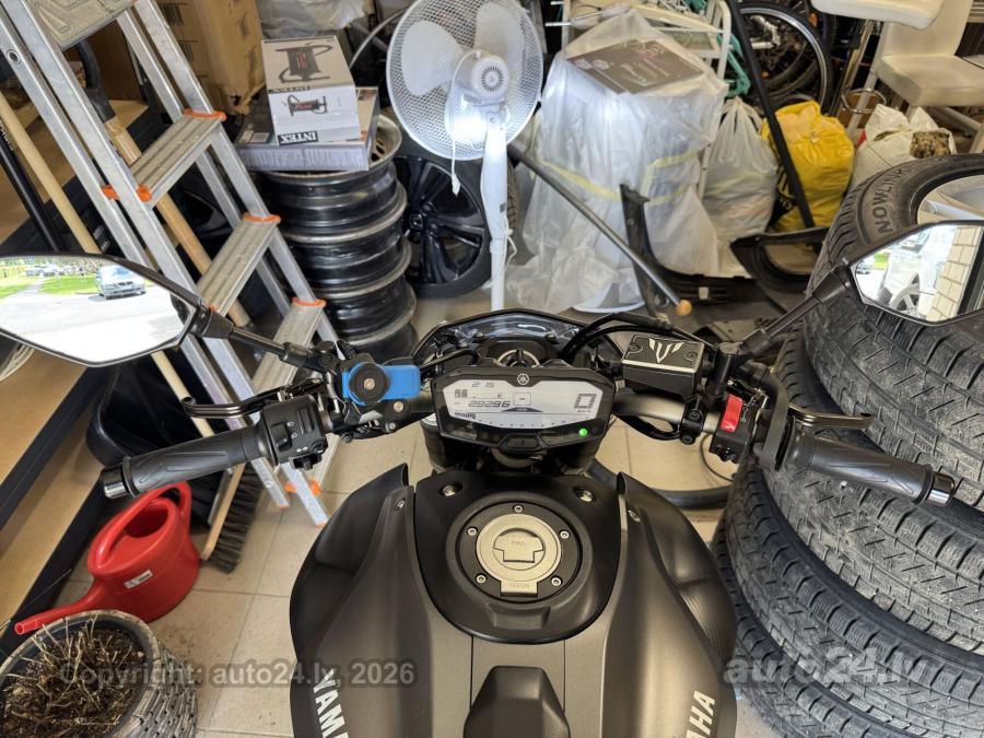Grey Yamaha MT 07 2016 in Tallinn, with an engine capacity of 0.00 L and mileage of 29 thousand km for 5500 €, photo 6 on AUTOMOTO.COM.LV