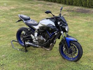 Grey Yamaha MT 07 2016 in Siauliai, with an engine capacity of 0.70 L and mileage of 9 thousand km for 4250 €, photo 5 on AUTOMOTO.COM.LV