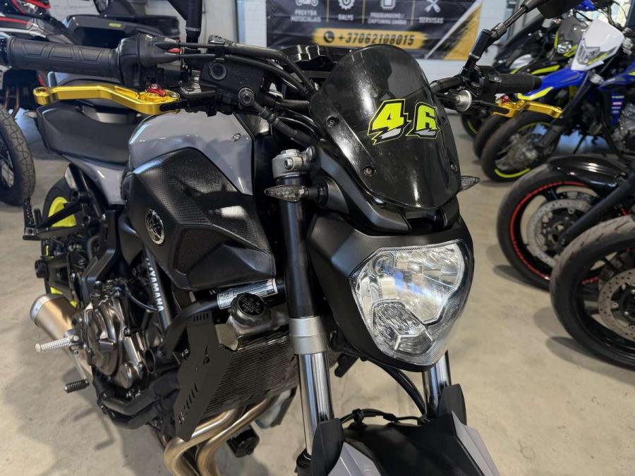Pelēks Yamaha MT 07 2017 Šauļi, ar dzinēja tilpumu 0.69 L un nobraukumu 25 tūkst. km par 4250 €, foto 6 vietnē AUTOMOTO.COM.LV