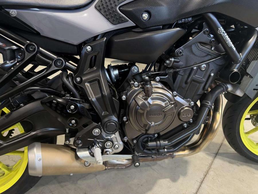 Pelēks Yamaha MT 07 2017 Šauļi, ar dzinēja tilpumu 0.69 L un nobraukumu 25 tūkst. km par 4250 €, foto 8 vietnē AUTOMOTO.COM.LV