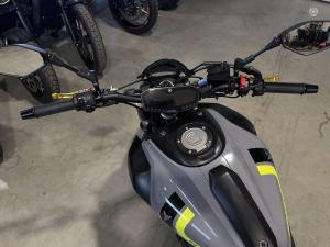Pelēks Yamaha MT 07 2017 Šauļi, ar dzinēja tilpumu 0.69 L un nobraukumu 25 tūkst. km par 4250 €, foto 20 vietnē AUTOMOTO.COM.LV