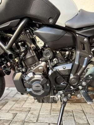 Grey Yamaha MT 07 2020 in Kaunas, with an engine capacity of 0.69 L and mileage of 0 thousand km for 4650 €, photo 7 on AUTOMOTO.COM.LV