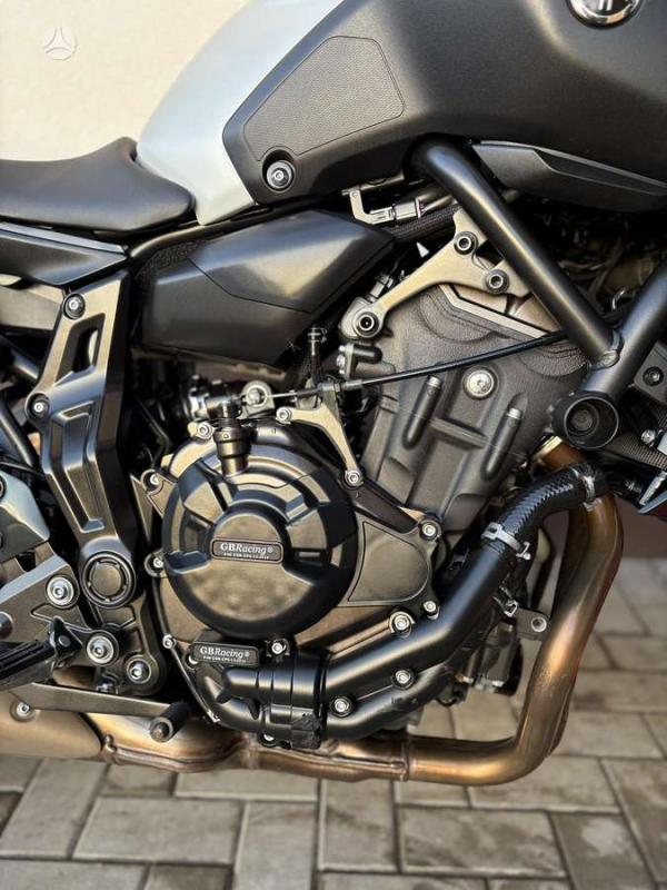 Grey Yamaha MT 07 2020 in Kaunas, with an engine capacity of 0.69 L and mileage of 0 thousand km for 4650 €, photo 8 on AUTOMOTO.COM.LV