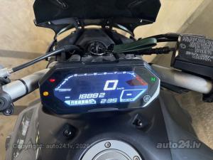 Серый Ямаха MT 07 2021 в Таллин, объемом двигателя 0.69 л и пробегом 19 тыс. км за 6850 €, фото 5 на AUTOMOTO.COM.LV