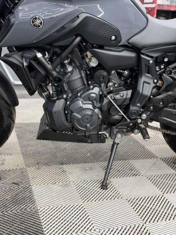 Grey Yamaha MT 07 2021 in Kaunas, with an engine capacity of 0.69 L and mileage of 19 thousand km for 5200 €, photo 9 on AUTOMOTO.COM.LV