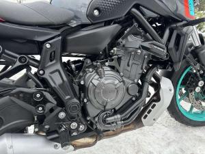 Pelēks Yamaha MT 07 2023 Šauļi, ar dzinēja tilpumu 0.69 L un nobraukumu 9 tūkst. km par 5890 €, foto 6 vietnē AUTOMOTO.COM.LV