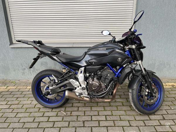 Yamaha MT 07 2014 Viļņa, ar dzinēja tilpumu 0.69 L un nobraukumu 10 tūkst. km par 4650 €, foto 1 vietnē AUTOMOTO.COM.LV
