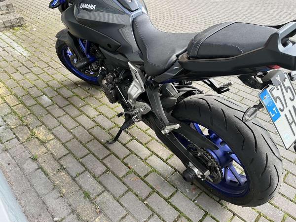 Yamaha MT 07 2014 Viļņa, ar dzinēja tilpumu 0.69 L un nobraukumu 10 tūkst. km par 4650 €, foto 3 vietnē AUTOMOTO.COM.LV