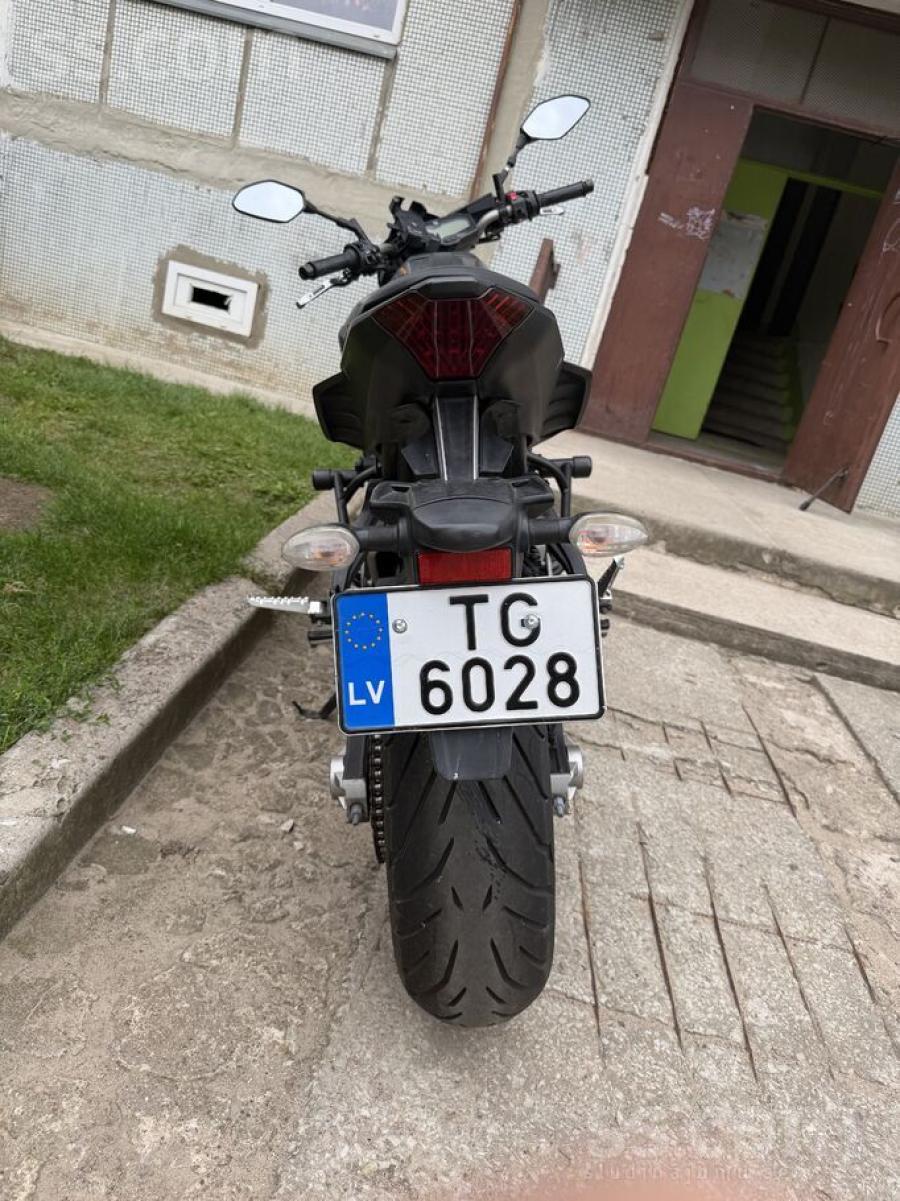 Yamaha MT 07 2014 in Liepaja, with an engine capacity of 0.70 L and mileage of 0 thousand km for 3650 €, photo 3 on AUTOMOTO.COM.LV
