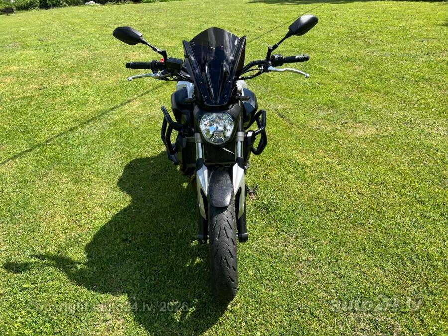 Yamaha MT 07 2015 Viljandi, ar dzinēja tilpumu 0.00 L un nobraukumu 24 tūkst. km par 5000 €, foto 3 vietnē AUTOMOTO.COM.LV