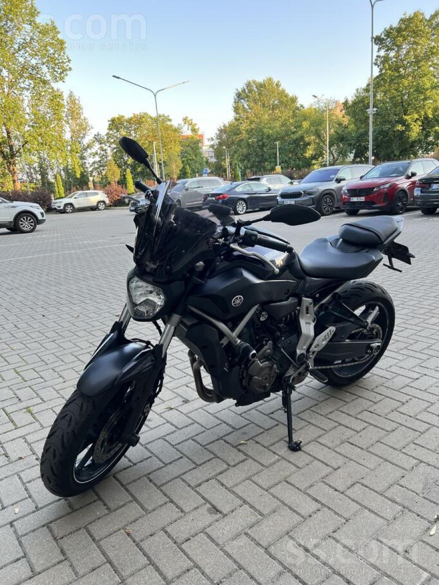 Yamaha MT 07 2015 in Riga, with an engine capacity of 0.69 L and mileage of 0 thousand km for 4300 €, photo 5 on AUTOMOTO.COM.LV
