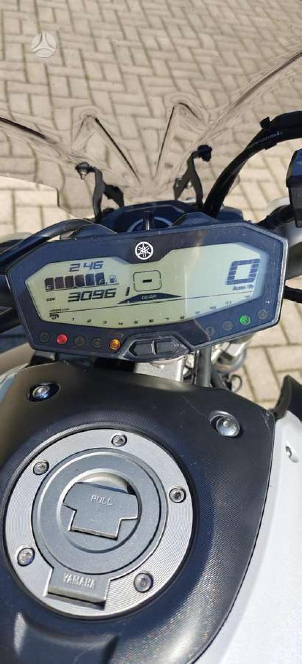 Yamaha MT 07 2015 Jonava, ar dzinēja tilpumu 0.00 L un nobraukumu 31 tūkst. km par 4000 €, foto 5 vietnē AUTOMOTO.COM.LV