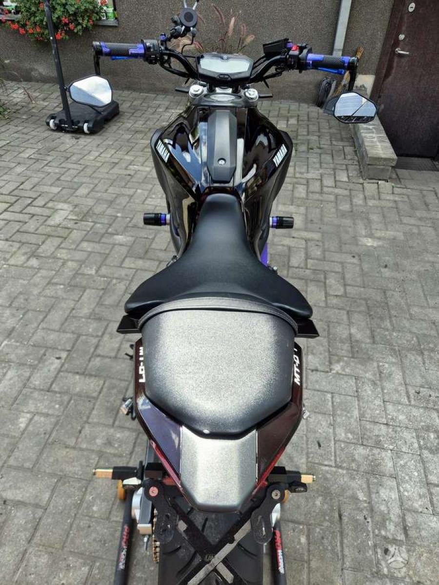 Yamaha MT 07 2015 in Prienai, with an engine capacity of 0.70 L and mileage of 39 thousand km for 4150 €, photo 10 on AUTOMOTO.COM.LV
