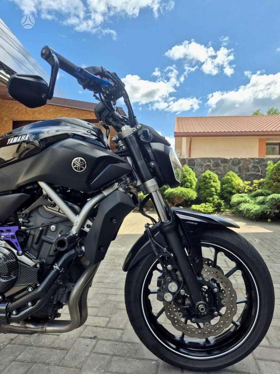 Yamaha MT 07 2015 in Prienai, with an engine capacity of 0.70 L and mileage of 39 thousand km for 4150 €, photo 14 on AUTOMOTO.COM.LV