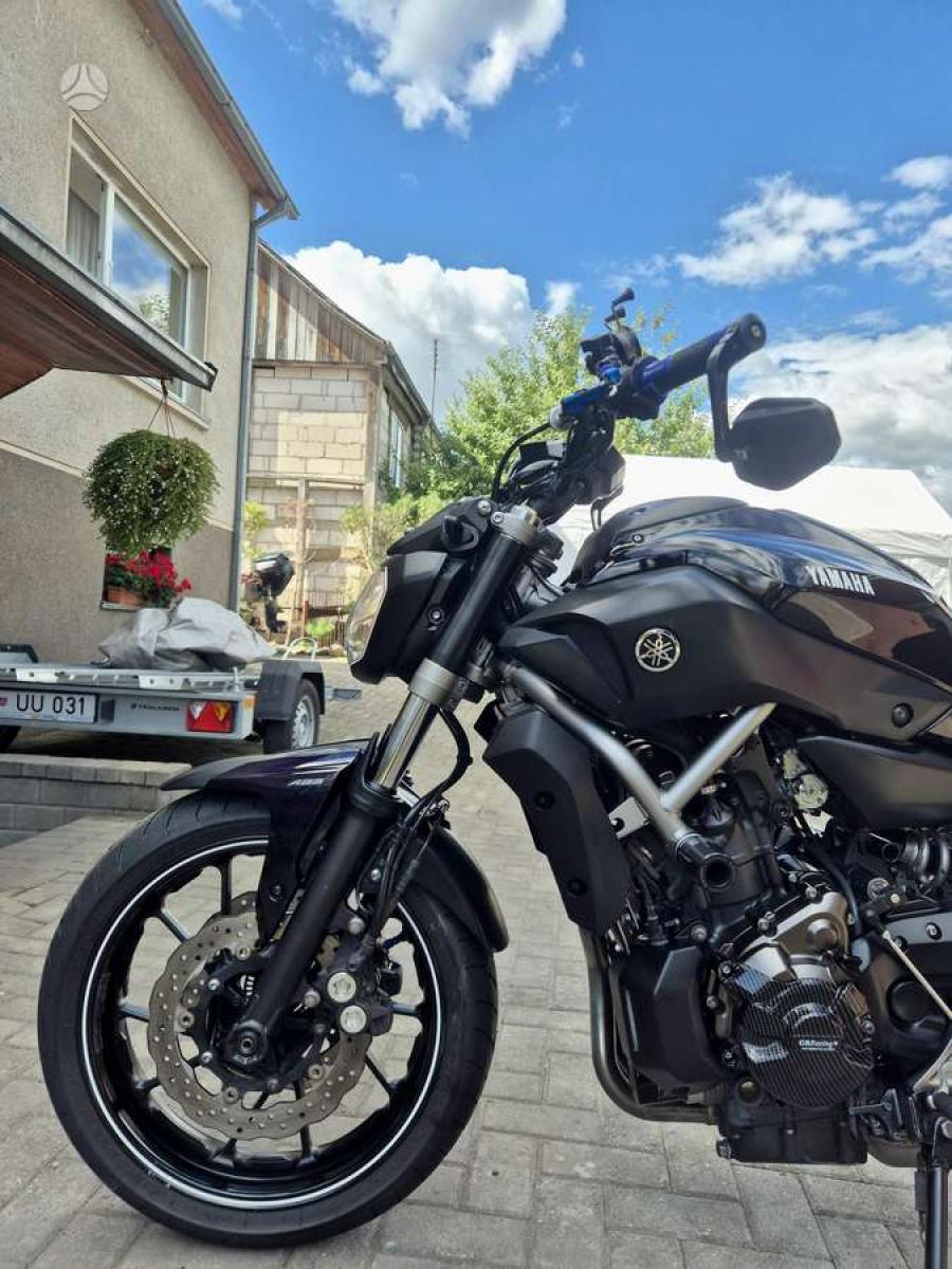 Yamaha MT 07 2015 in Prienai, with an engine capacity of 0.70 L and mileage of 39 thousand km for 4150 €, photo 15 on AUTOMOTO.COM.LV