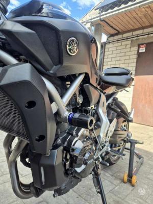 Yamaha MT 07 2015 in Prienai, with an engine capacity of 0.70 L and mileage of 39 thousand km for 4150 €, photo 16 on AUTOMOTO.COM.LV
