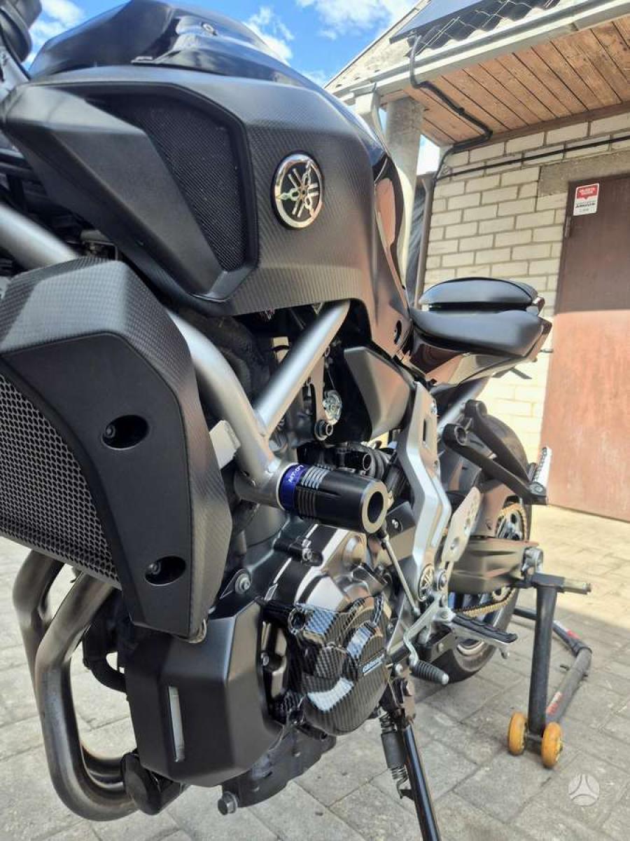 Yamaha MT 07 2015 in Prienai, with an engine capacity of 0.70 L and mileage of 39 thousand km for 4150 €, photo 16 on AUTOMOTO.COM.LV