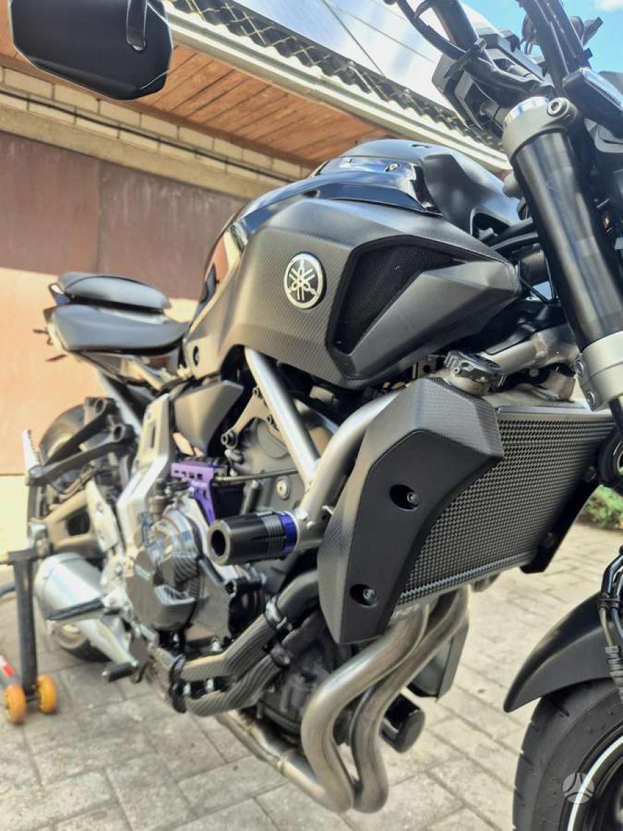 Yamaha MT 07 2015 in Prienai, with an engine capacity of 0.70 L and mileage of 39 thousand km for 4150 €, photo 17 on AUTOMOTO.COM.LV