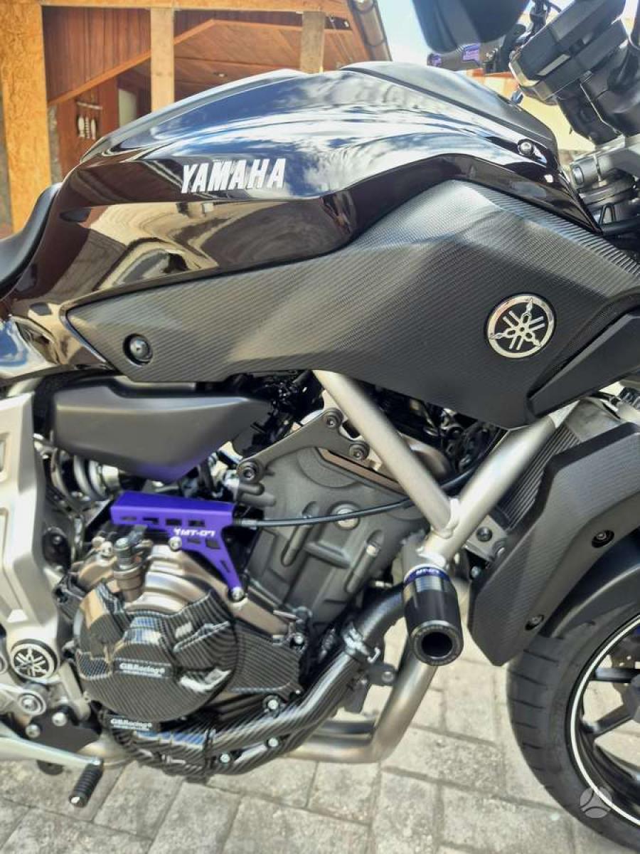 Yamaha MT 07 2015 in Prienai, with an engine capacity of 0.70 L and mileage of 39 thousand km for 4150 €, photo 19 on AUTOMOTO.COM.LV