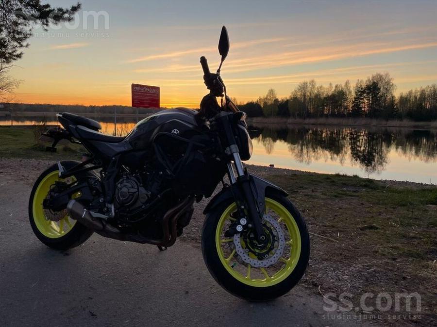 Yamaha MT 07 2016 in Riga, with an engine capacity of 0.69 L and mileage of 0 thousand km for 5000 €, photo 5 on AUTOMOTO.COM.LV
