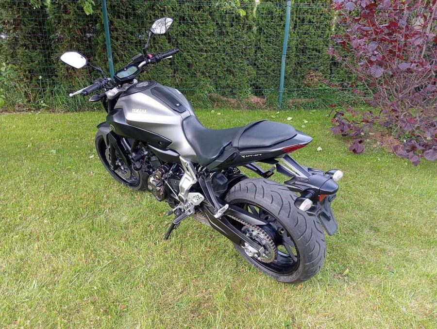 Yamaha MT 07 2016 Vievis, ar dzinēja tilpumu 0.69 L un nobraukumu 23 tūkst. km par 3800 €, foto 6 vietnē AUTOMOTO.COM.LV