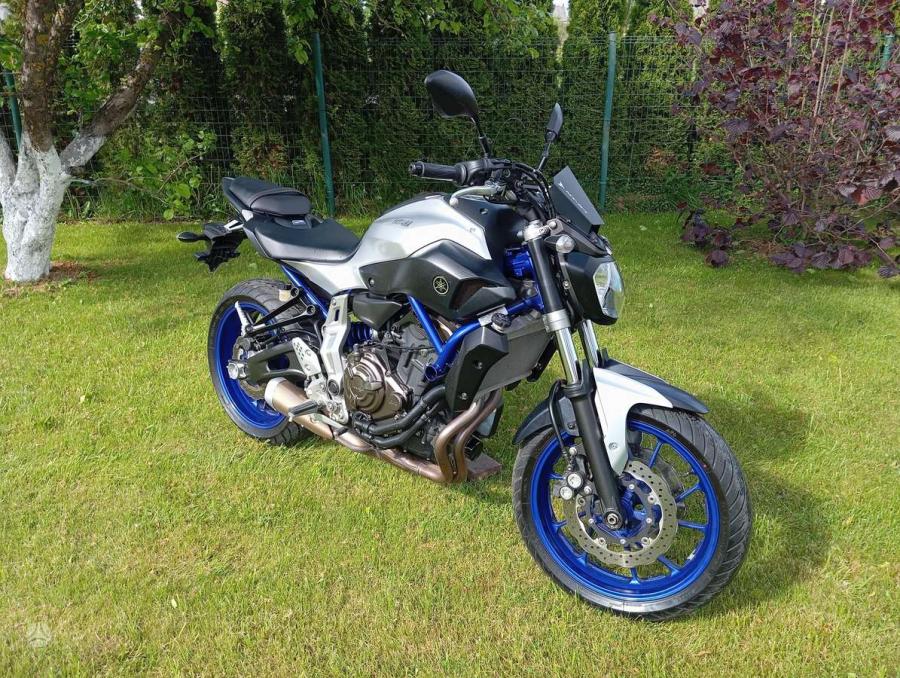 Yamaha MT 07 2016 Vievis, ar dzinēja tilpumu 0.69 L un nobraukumu 23 tūkst. km par 3800 €, foto 10 vietnē AUTOMOTO.COM.LV