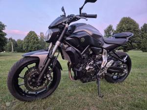 Yamaha MT 07 2016 in Kazlu Ruda, with an engine capacity of 0.70 L and mileage of 30 thousand km for 4400 €, photo 5 on AUTOMOTO.COM.LV