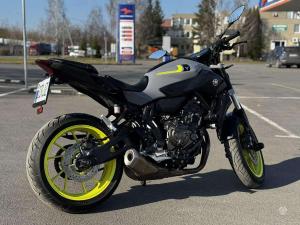 Yamaha MT 07 2016 Viļņa, ar dzinēja tilpumu 0.69 L un nobraukumu 10 tūkst. km par 4399 €, foto 4 vietnē AUTOMOTO.COM.LV