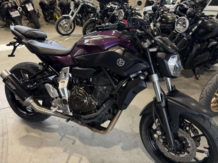Yamaha MT 07 2016 in Siauliai, with an engine capacity of 0.69 L and mileage of 26 thousand km for 4490 €, photo 5 on AUTOMOTO.COM.LV