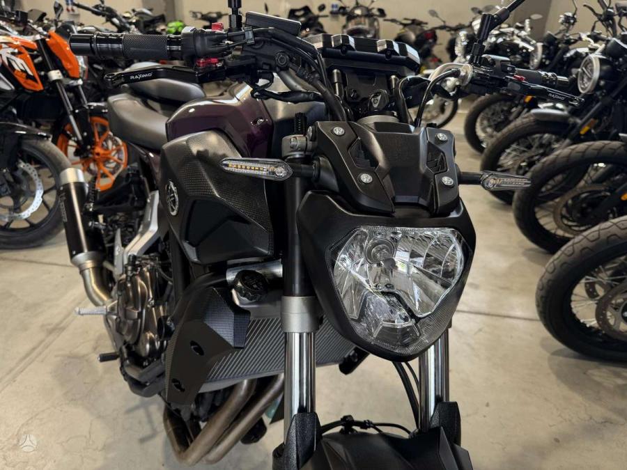 Yamaha MT 07 2016 in Siauliai, with an engine capacity of 0.69 L and mileage of 26 thousand km for 4490 €, photo 7 on AUTOMOTO.COM.LV