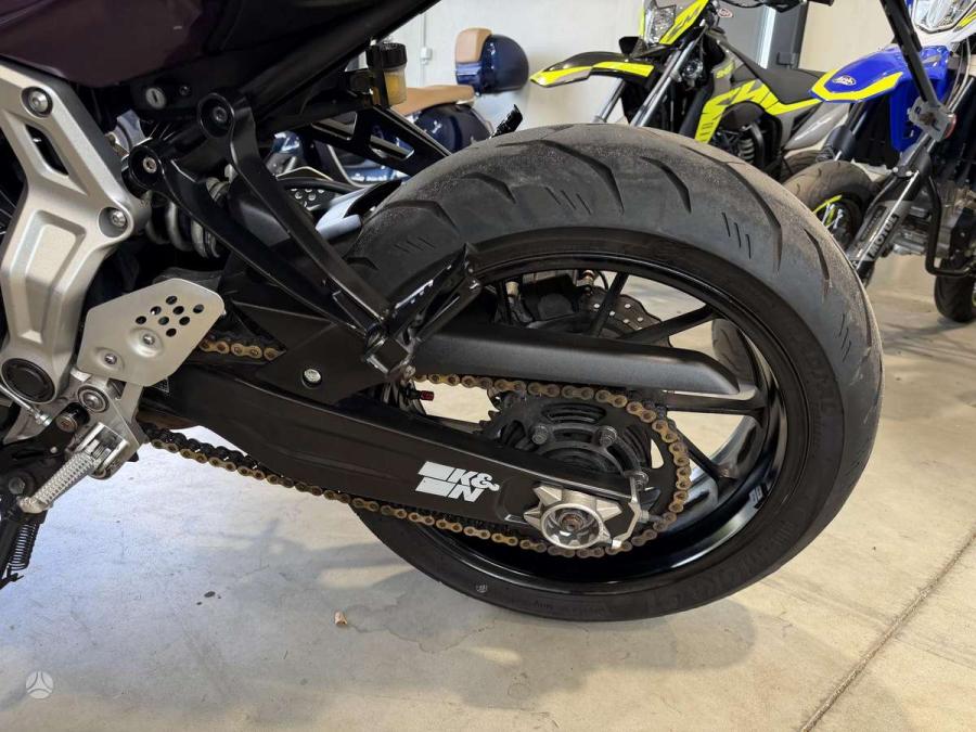 Yamaha MT 07 2016 in Siauliai, with an engine capacity of 0.69 L and mileage of 26 thousand km for 4490 €, photo 18 on AUTOMOTO.COM.LV