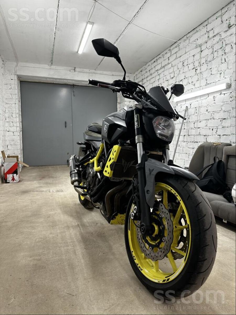 Yamaha MT 07 2017 in Riga, with an engine capacity of 0.69 L and mileage of 0 thousand km for 3600 €, photo 1 on AUTOMOTO.COM.LV