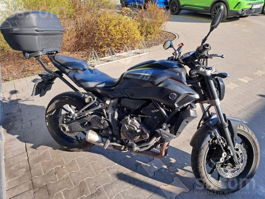 Yamaha MT 07 2017 in Riga, with an engine capacity of 0.69 L and mileage of 0 thousand km for 4850 €, photo 3 on AUTOMOTO.COM.LV