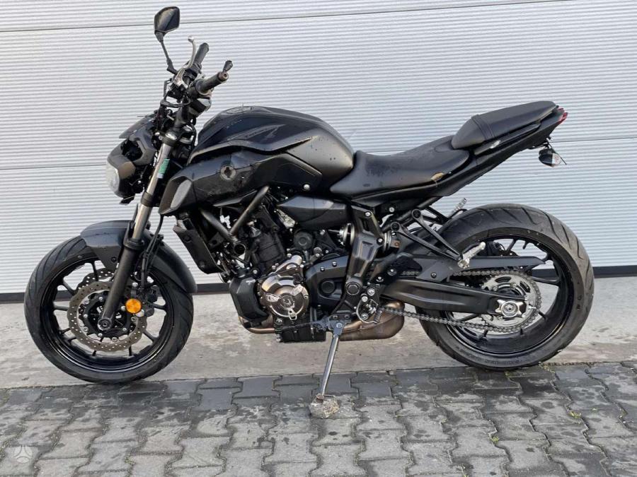 Yamaha MT 07 2018 Vilkaviškis, ar dzinēja tilpumu 0.70 L un nobraukumu 16 tūkst. km par 3300 €, foto 4 vietnē AUTOMOTO.COM.LV