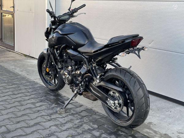 Yamaha MT 07 2018 in Vilkaviskis, with an engine capacity of 0.70 L and mileage of 16 thousand km for 3300 €, photo 6 on AUTOMOTO.COM.LV