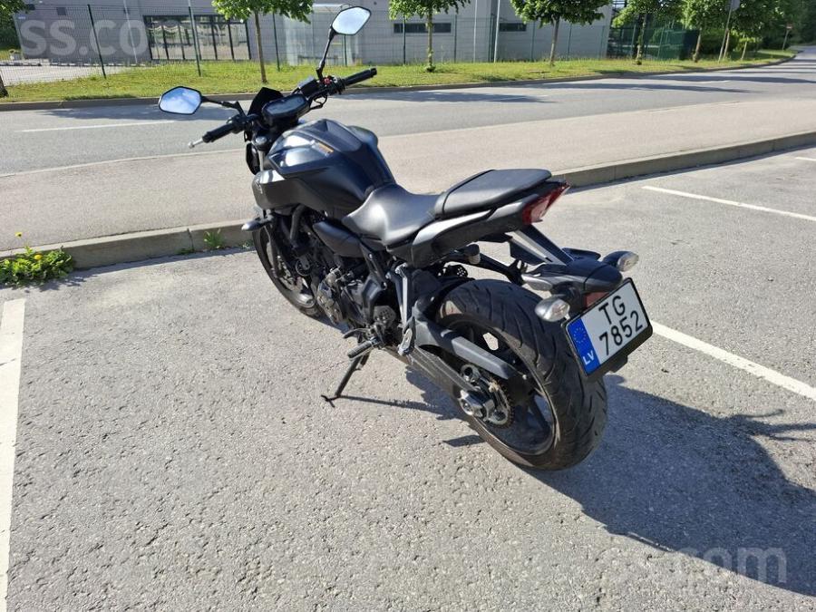 Yamaha MT 07 2018 in Tukums, with an engine capacity of 0.70 L and mileage of 0 thousand km for 4099 €, photo 3 on AUTOMOTO.COM.LV