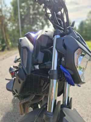 Yamaha MT 07 2018 in Raseiniai, with an engine capacity of 0.70 L and mileage of 22 thousand km for 4990 €, photo 9 on AUTOMOTO.COM.LV