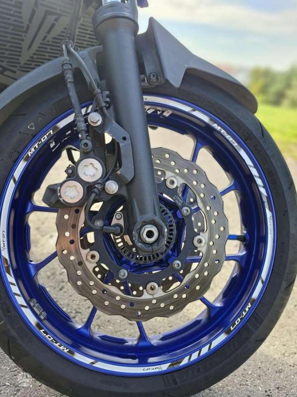 Yamaha MT 07 2018 in Raseiniai on AUTOMOTO.COM.LV Yamaha MT 07 2018 in Raseiniai, with an engine capacity of 0.70 L and mileage of 22 thousand km for 4990 €, photo 11 on AUTOMOTO.COM.LV