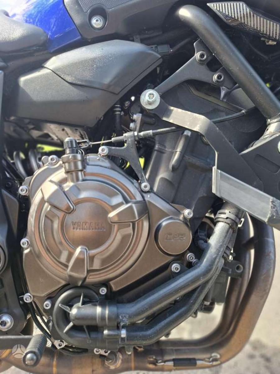 Yamaha MT 07 2018 in Raseiniai, with an engine capacity of 0.70 L and mileage of 22 thousand km for 4990 €, photo 12 on AUTOMOTO.COM.LV