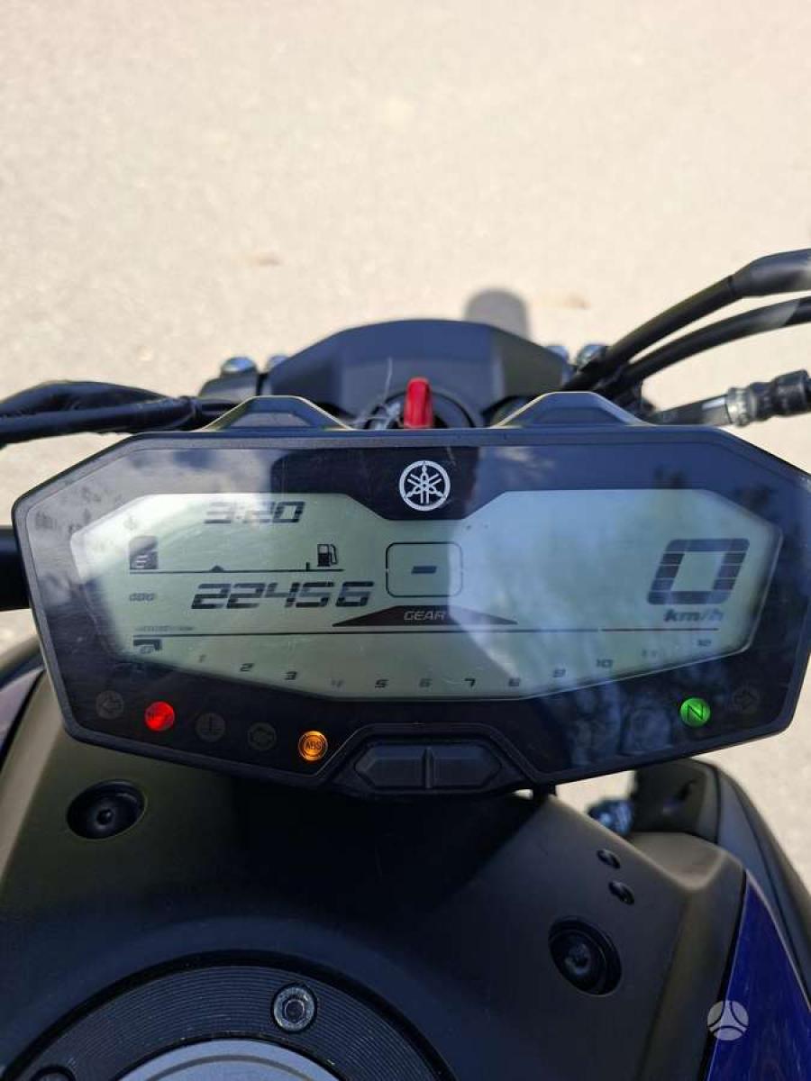 Yamaha MT 07 2018 in Raseiniai, with an engine capacity of 0.70 L and mileage of 22 thousand km for 4990 €, photo 18 on AUTOMOTO.COM.LV