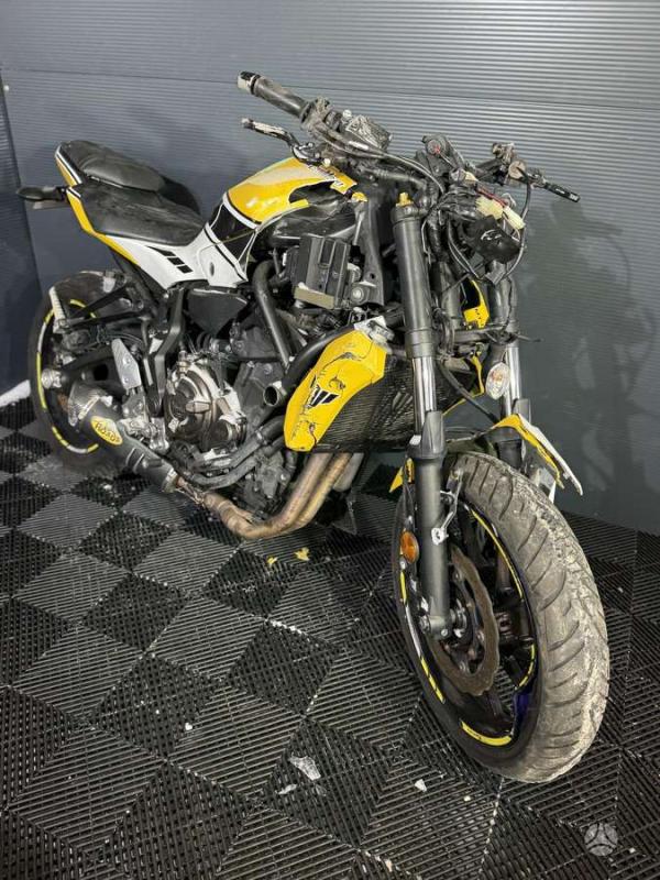 Yamaha MT 07 2019 in Taurage, with an engine capacity of 0.70 L and mileage of 20 thousand km for 1990 €, photo 1 on AUTOMOTO.COM.LV