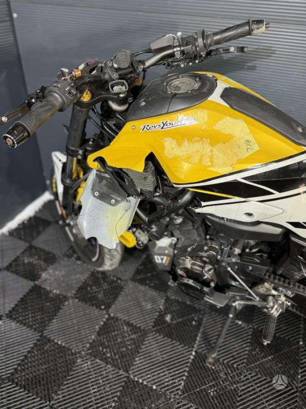 Yamaha MT 07 2019 in Taurage, with an engine capacity of 0.70 L and mileage of 20 thousand km for 1990 €, photo 5 on AUTOMOTO.COM.LV