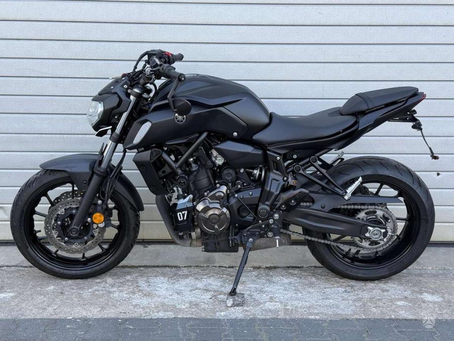 Yamaha MT 07 2019 in Vilkaviskis, with an engine capacity of 0.70 L and mileage of 25 thousand km for 4300 €, photo 3 on AUTOMOTO.COM.LV