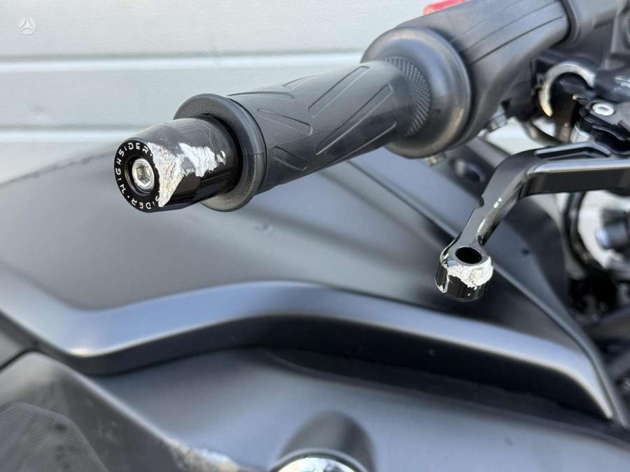 Yamaha MT 07 2019 in Vilkaviskis, with an engine capacity of 0.70 L and mileage of 25 thousand km for 4300 €, photo 9 on AUTOMOTO.COM.LV