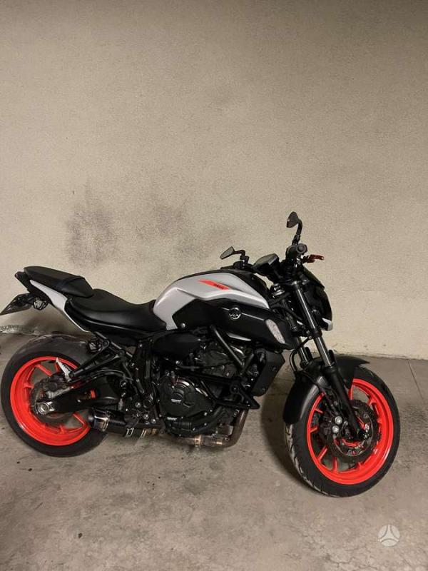 Yamaha MT 07 2020 in Vilnius, with an engine capacity of 0.70 L and mileage of 30 thousand km for 4700 €, photo 1 on AUTOMOTO.COM.LV