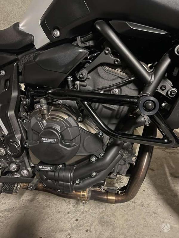 Yamaha MT 07 2020 in Vilnius, with an engine capacity of 0.70 L and mileage of 30 thousand km for 4700 €, photo 4 on AUTOMOTO.COM.LV